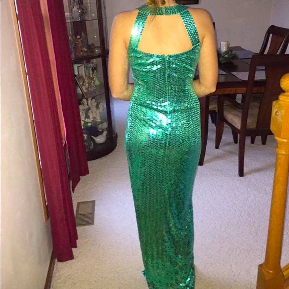 Emerald Green Prom Dress Gem